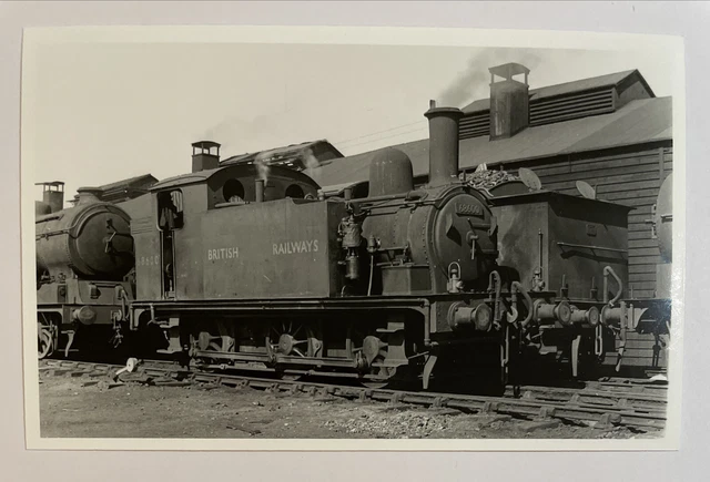 LNER RAILWAY LOCOMOTIVE PHOTOGRAPH LNER 68600 South Lynn Shed C657 £2. ...