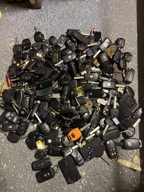 JOB LOT OF Remote Car Keys Fobs Audi Ford Vw Vauxhall Etc £78.68 ...