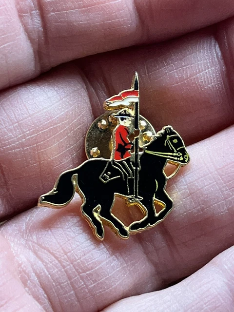 RCMP ROYAL CANADIAN Mounted Police Carousel Horse Lapel Pin **READ $6. ...