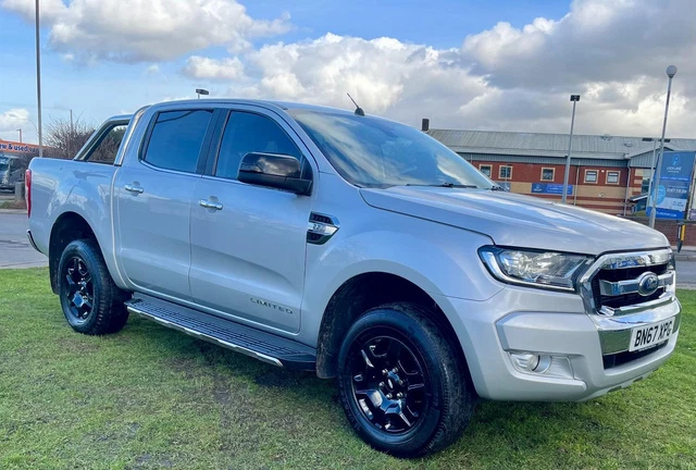 2017 FORD RANGER Pick Up Double Cab Limited 2.2 TDCi 150 4WD PICK UP ...