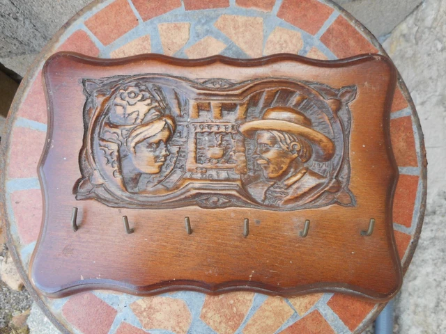 SUPPORT A CLEFS bois sculpté Bretagne EUR 7,99 - PicClick FR