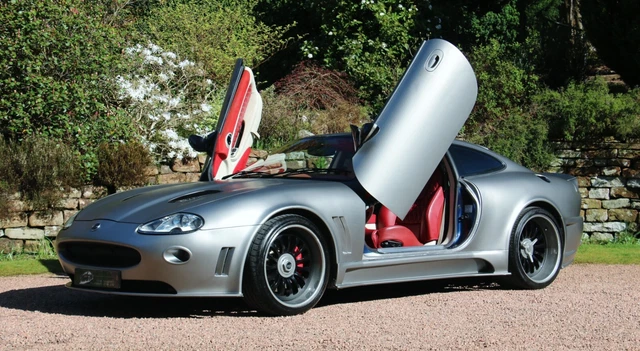 JAGUAR XKR 4.0 V8 Supercharged - Zeemax Car No 3 - Lambo Doors & Full ...