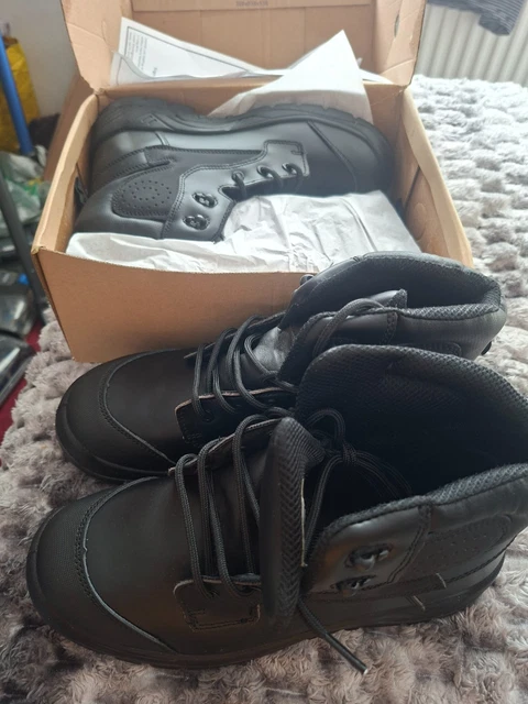 COMPOSITE TOE SAFETY Waterproof Boots Size UK 9 , x2 pairs £20.00 ...