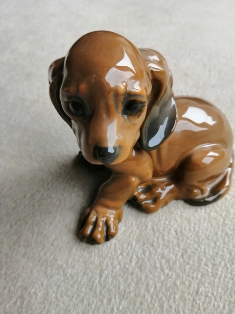 ROSENTHAL PORZELLAN FIGUR Hund "Sitzender Dackel" EUR 45,00 - PicClick DE