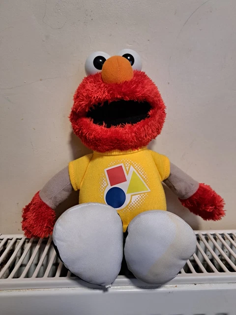 SESAME STREET INTERACTIVE Soft Toy Elmo Talking Singing Shapes Colours ... SESAME STREET INTERACTIVE Soft Toy Elmo Talking Singing Shapes Colours ...
