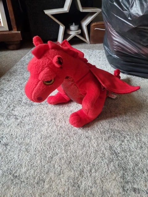 WELSH DRAGON BRAND - Ty and Magic Kingdom Red Plush Toy-Large £7.58 ...