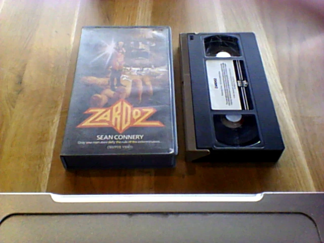 ZARDOZ CBS/FOX UK Pal Pre-Cert Vhs Video 1983 Sean Connery John Boorman ...