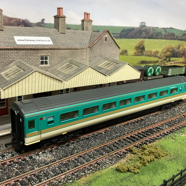 LIMA L305412 MK3 Midland Mainline 2nd Class Coach ‘42228’ £31.90 ...
