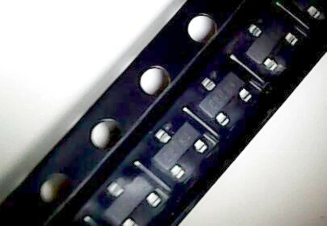 TRANSISTOR SMT/SMD WN XG WC WZ AJSE2 7002K YB SOT-23-3 ... 40-Teile EUR ...