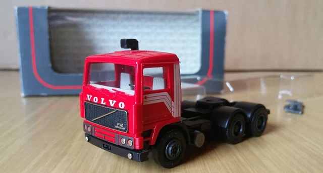 VOLVO F12 INTERCOOLER Zugmaschine LKW - Herpa 838001 - 1:87 ...
