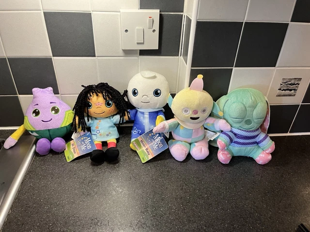 CBEEBIES MOON AND Me Plush Bundle Dibillo, Colly, Pepi, Nana & Onion 8 ...