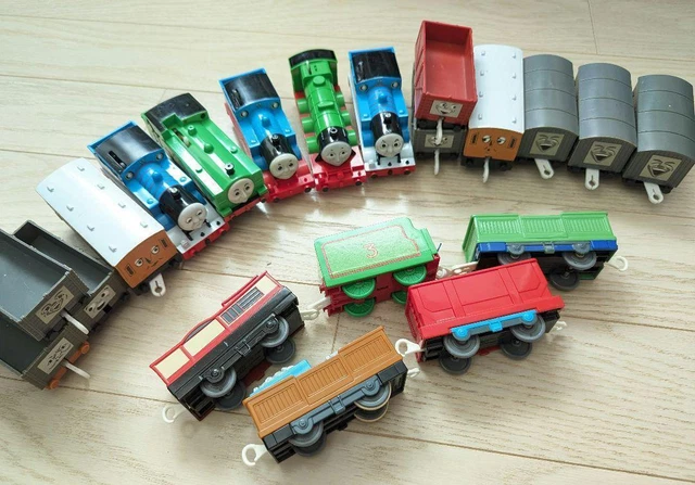 THOMAS FRIENDS FIGURA Plarail Rara locomotiva retrò Anatra TAKARA TOMY ...