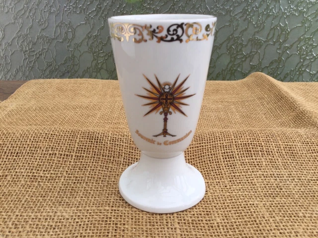 ANCIEN CALICE VERRE sur pied "Souvenir de communion" porcelaine épaisse dorures EUR 20,00 ...