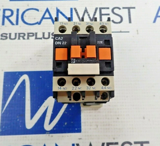 CONTACTEUR TELEMECANIQUE CA2 Dn22 120V 60Hz Bobine Avec La4 Da Iu 110 ...