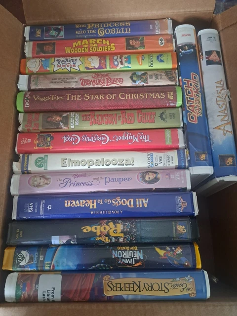 LOT OF 15 Kids VHS Tapes Movies Paramount / MGM / Fox / Nickelodeon ...