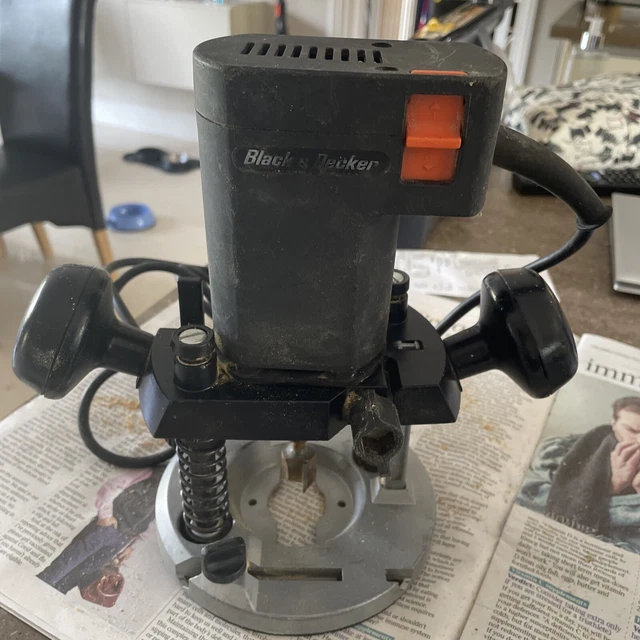 BLACK & DECKER BD66 corded Plunge Router 240v 480w (working) £10.50 ...