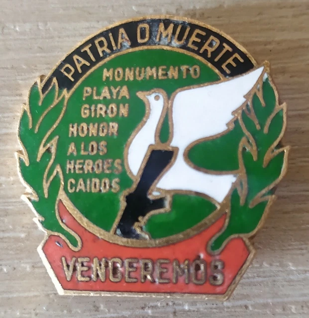 PIN BADGE REPUBLIC Cuba Fidel Castro Cuban Leader Patria O Muerte ...