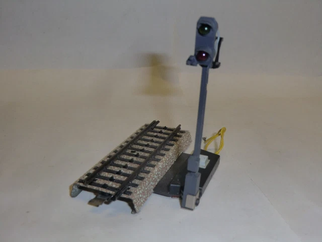MÄRKLIN H0 M-GLEIS Signal Lichthauptsignal 7339 / 7400 EUR 9,00 ...
