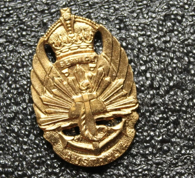 * WW2 DEFENCE Of Australia Pin Air Force Issue For Service In Australia ...
