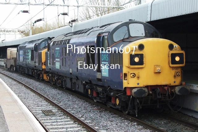 CLASS 37 37087 in early DRS with 37423 at Stafford £0.75 - PicClick UK