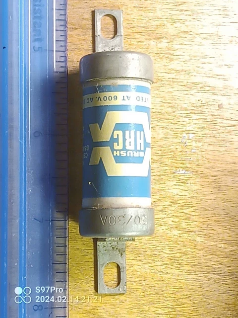 GPO TELEPHONE EXCHANGE FUSES TYPE 30. @ 30 AMPS x 6 OFF (New Old Stock ...