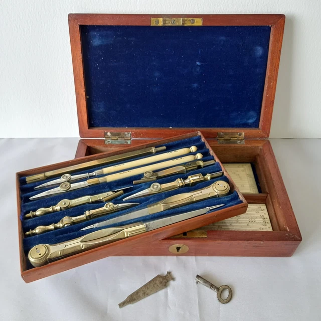 VINTAGE COLLECTORS ELLIOTT Drawing Instrument Set in presentation box ...