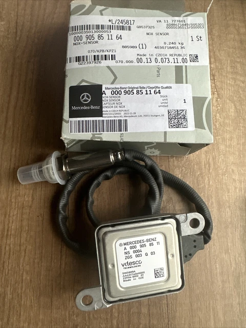 NEW GENUINE MERCEDES-BENZ A0009058511 Continental NOX Sensor £367.00 ...