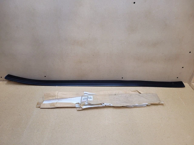 GENUINE TOYOTA HIACE REGIUS ACE Outside Lh Rear Door Moulding 75742 ...