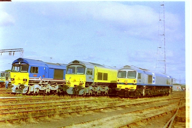35MM RAILWAY COLOUR Negative Class 59 201, 101, 003 at Crewe Basford ...