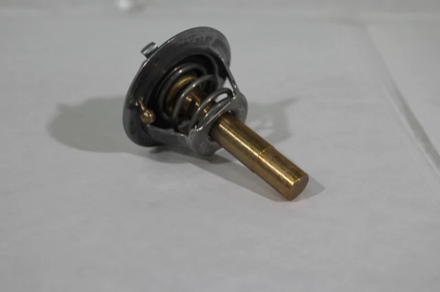 NEW GENUINE MERCEDES-BENZ OM271 Petrol Engine Cooling Thermostat ...