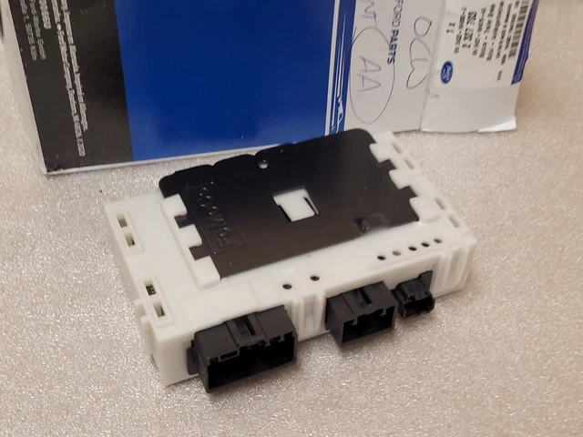 GENUINE FORD TRANSIT Custom Transit Trailer Module 2327703 GK2T-19H378 ...