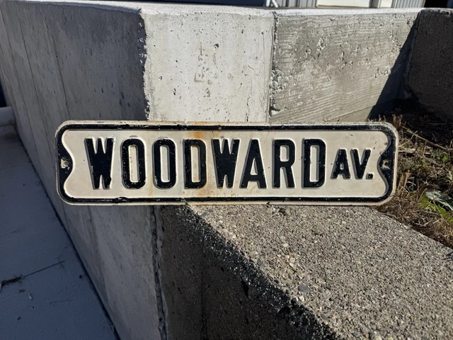VINTAGE ORIGINAL WOODWARD Ave Embossed 40s 50s Street Sign Detroit City ...