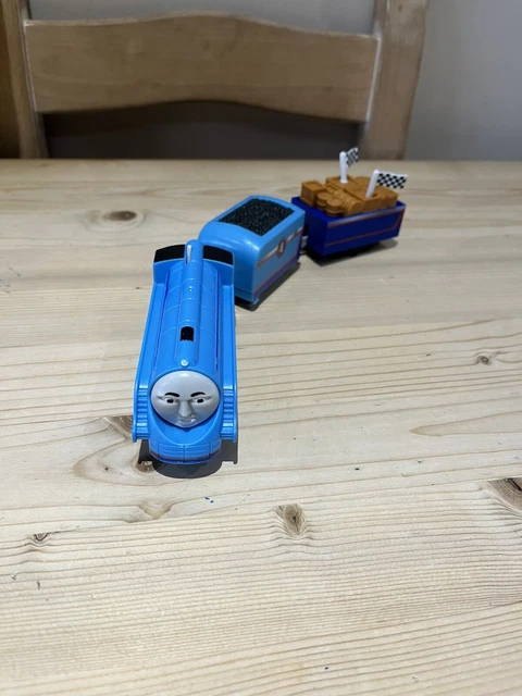 THOMAS THE TANK engine Revolution Trackmaster SHOOTING STAR GORDON ...