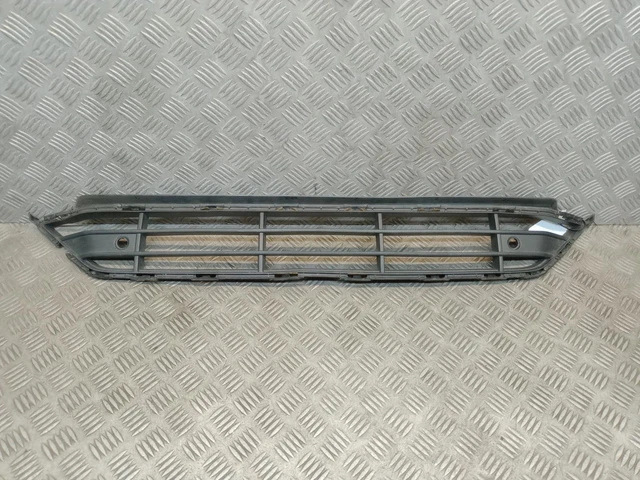 VOLVO XC90 GRILLE Front Bumper Lower Centre 31663497 Mk2 2020 - 2024 £ ...