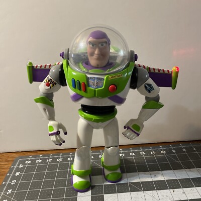 DISNEY ULTIMATE BUZZ Lightyear Talking Action Figure 12in. - Multicolor ...