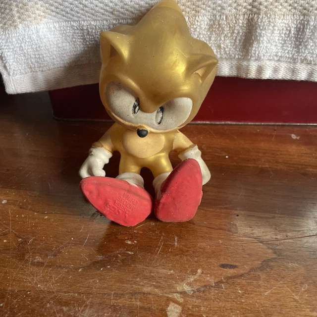 STRETCH ARMSTRONG LIKE Knuckles From Sonic The Hedgehog Action Figure ...