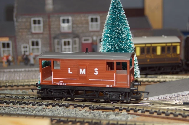 HORNBY FREIGHT WAGON Guards Van Brown LMS. £6.95 - PicClick UK