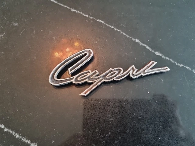 FORD CAPRI MK1 BADGE 'CAPRI' BOOT SCRIPT MK1 -9\72 BADGEC109 Genuine £ ...