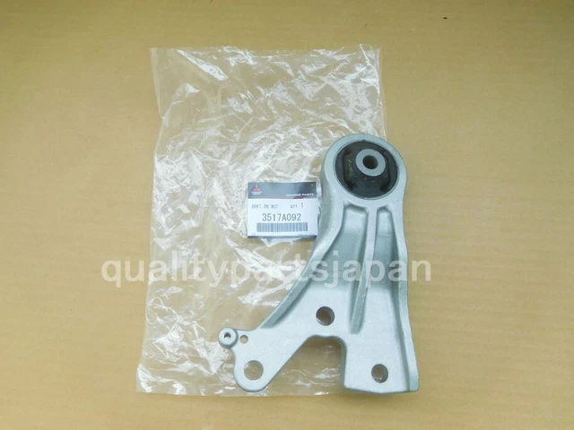 MITSUBISHI OUTLANDER PHEV GG2W Rear RH Diff Mounting 3517A092 Hybrid ...