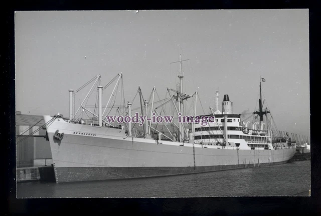 UK0191 - BEN Line Cargo Ship - Benmacdhui in dock - built 1948 ...