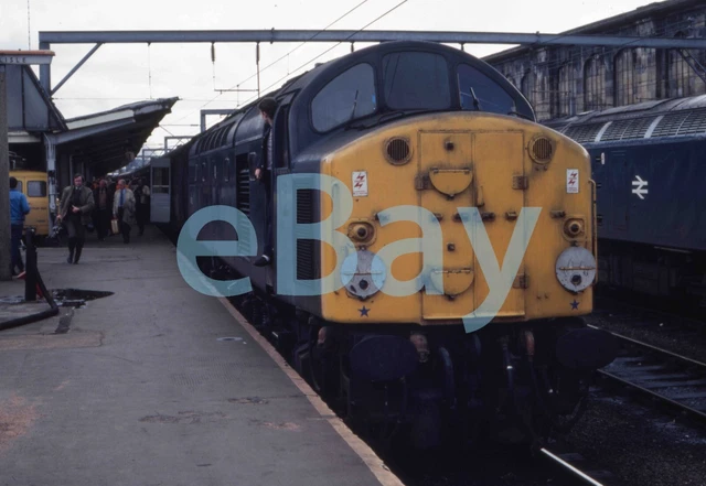 35MM RAILWAY SLIDE of Class 40 40028 @ Carlisle Copyright to Buyer £4. ...