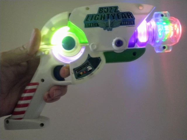 DISNEY PIXAR BUZZ Lightyear Ray Gun Lights Laser Blast Sounds Toy Story ...