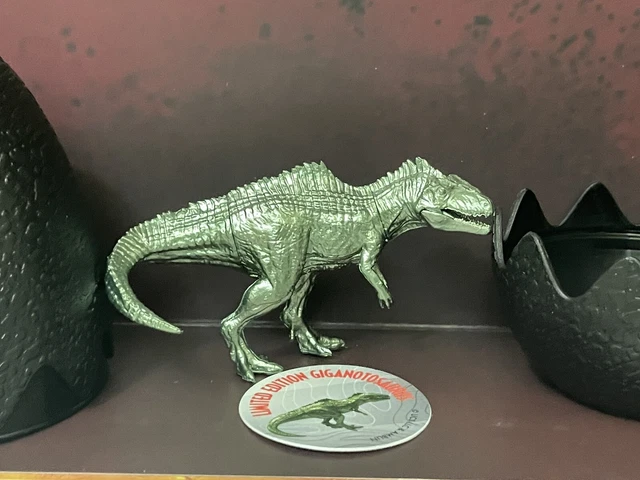 Jurassic World Dominion Captivz Mystery Egg Limited Metallic