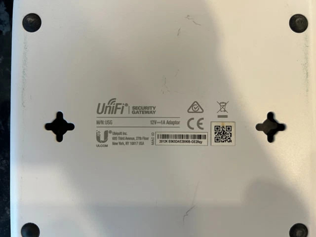 UBIQUITI NETWORKS UNIFI Security Gateway USG with PSU pwoer supply £20. ...