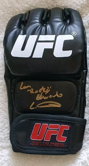 GUANTO FIRMATO LEON ""Rocky"" Edwards UFC - Con prova fotografica EUR ...