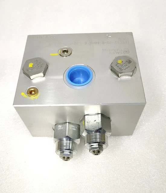 SAUER DANFOSS 1EEC12-01-B-6B-E-B-400-4 5-015A E0672 Hydraulic Control ...