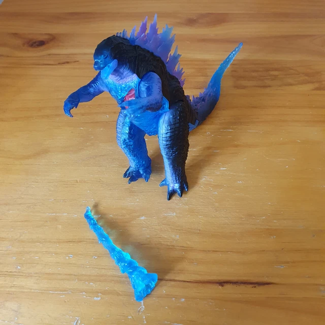 PLAYMATES MONSTERVERSE GODZILLA VS Kong 6 PLAYMATES MONSTERVERSE GODZILLA VS Kong 6