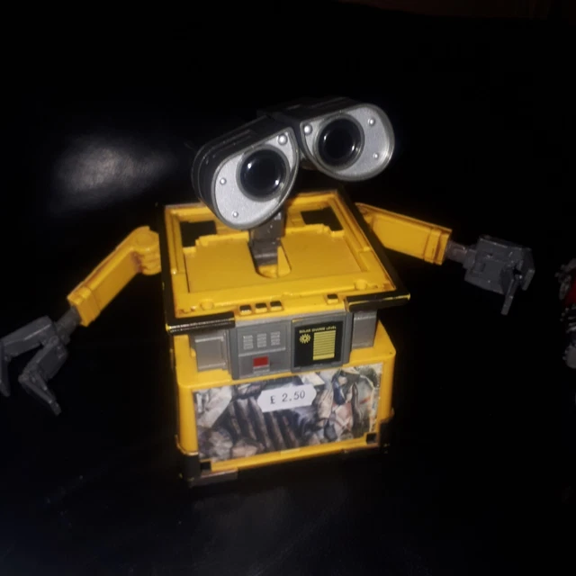 WALL-E TRANSFORMING CUBE Robot Disney Pixar Thinkway Toys Pop Out Toy ...