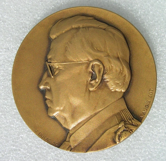 MEDAILLE PROFESSEUR HENRI HERMANN doyen faculté medecine pharmacie LYON ...