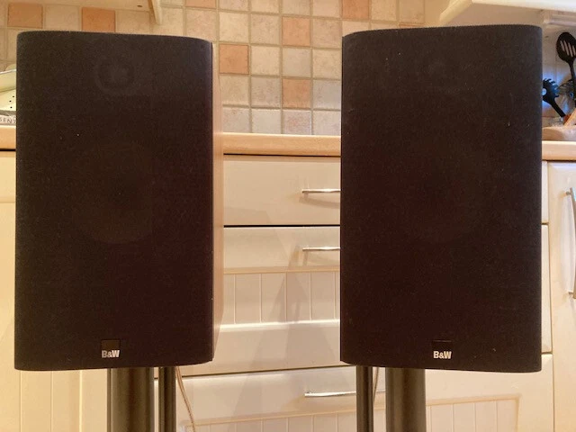 BOWERS & WILKINS - 685 Book Shelf Speakers Cherry Wood (100W) 7 Ohms ...